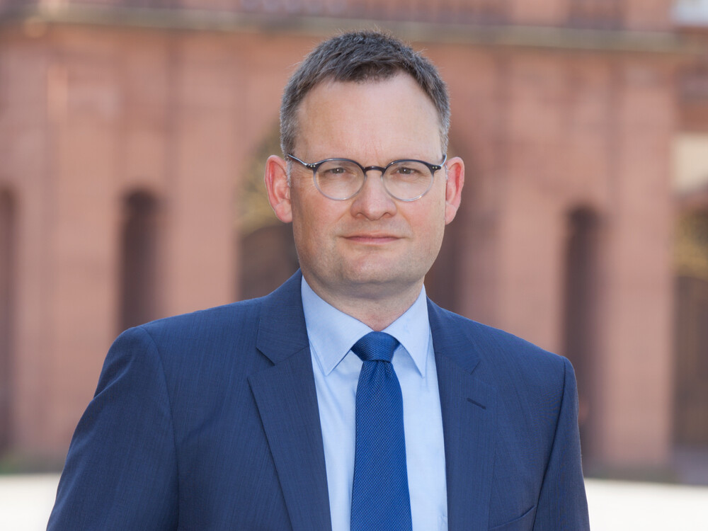 Philipp Gassert zu Protestgeschichte in Podcast der Körber-Stiftung ...